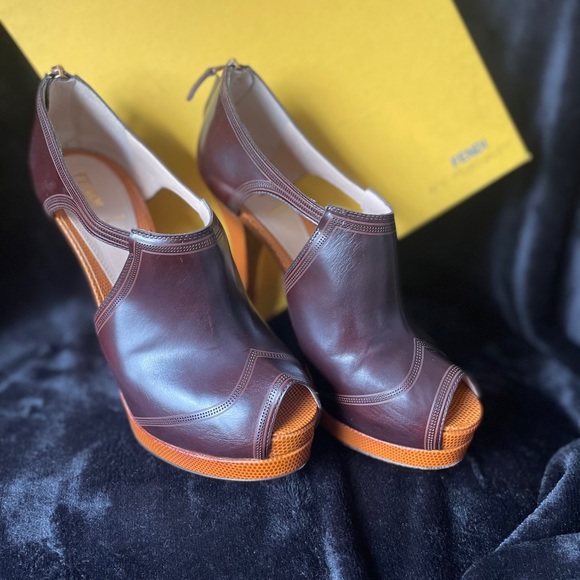 Fendi | Shoes | Fendi Bootie | Poshmark